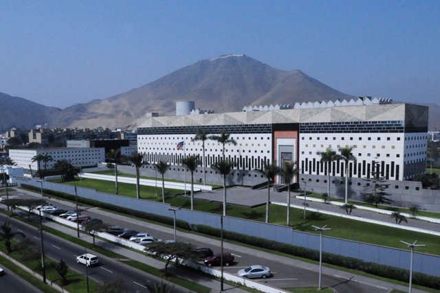 Another Glowing Review of the US Embassy in Lima, Peru – Expat Chronicles
